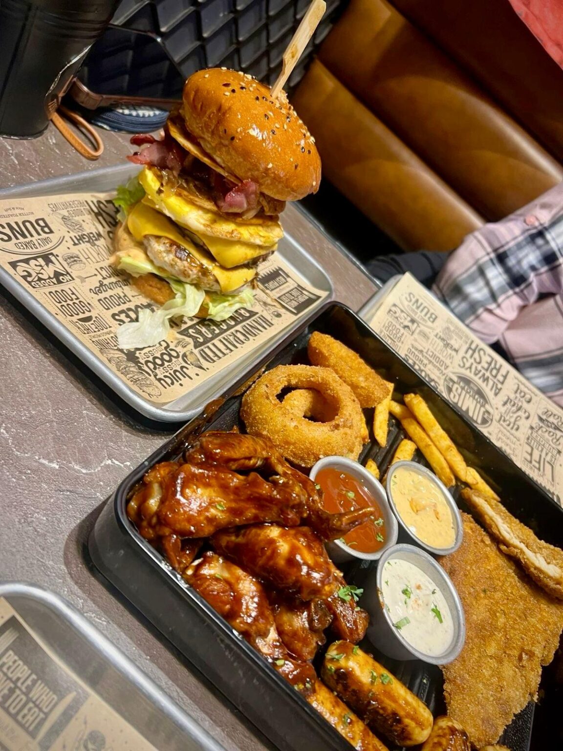 Jimis Burger V/S Good Flippin Burgers. Which one is better?? - 1bitejourney